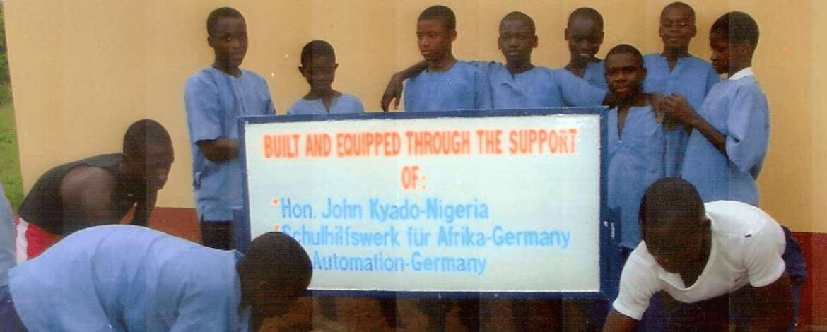 SUPPORT FOR THE “HOLY GHOST COLLEGE” IN NIGERIA - PS Automation GmbH